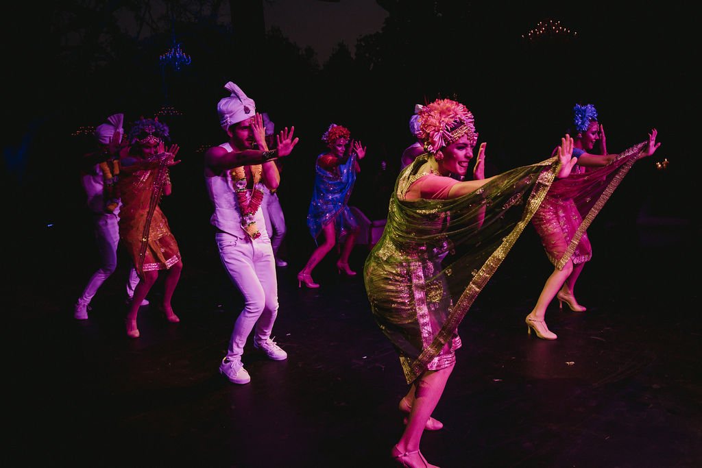 A tree, a castle, a great wedding · Toni Seguí